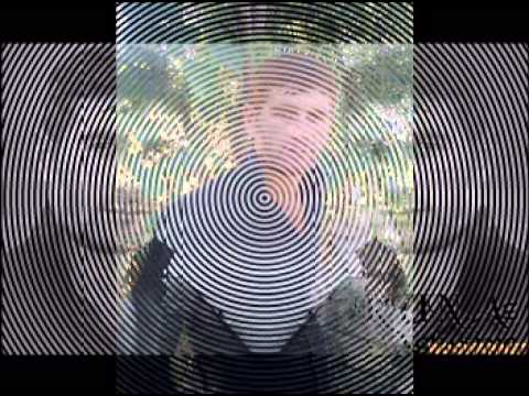 Nihat Tenha- Heyatim ol{se'r}_2013 yeni tek oxuyur