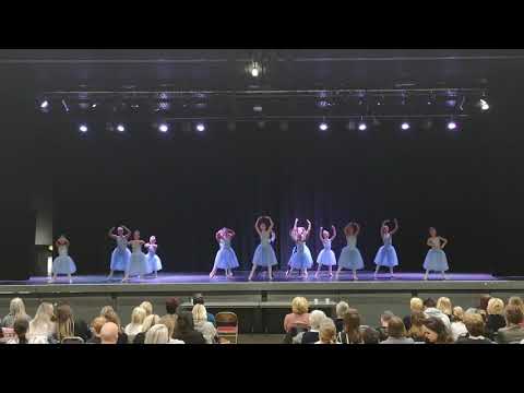 GOY 2019 JUNIOR LARGE TEAM BALLET