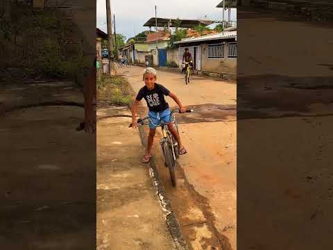 Trocando bike #montadinha #bikelover #crianças