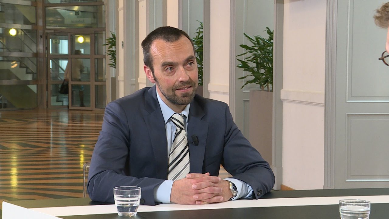 Studio Parlement: Bruno Tobback over glyfosaat - YouTube