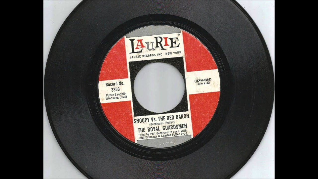 Snoopy Vs The Red Baron , The Royal Gaurdsmen , 1966 Vinyl 45RPM - YouTube
