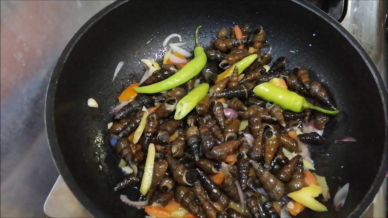 GINATAANG SUSONG PILIPIT WITH MALUNGGAY - YouTube