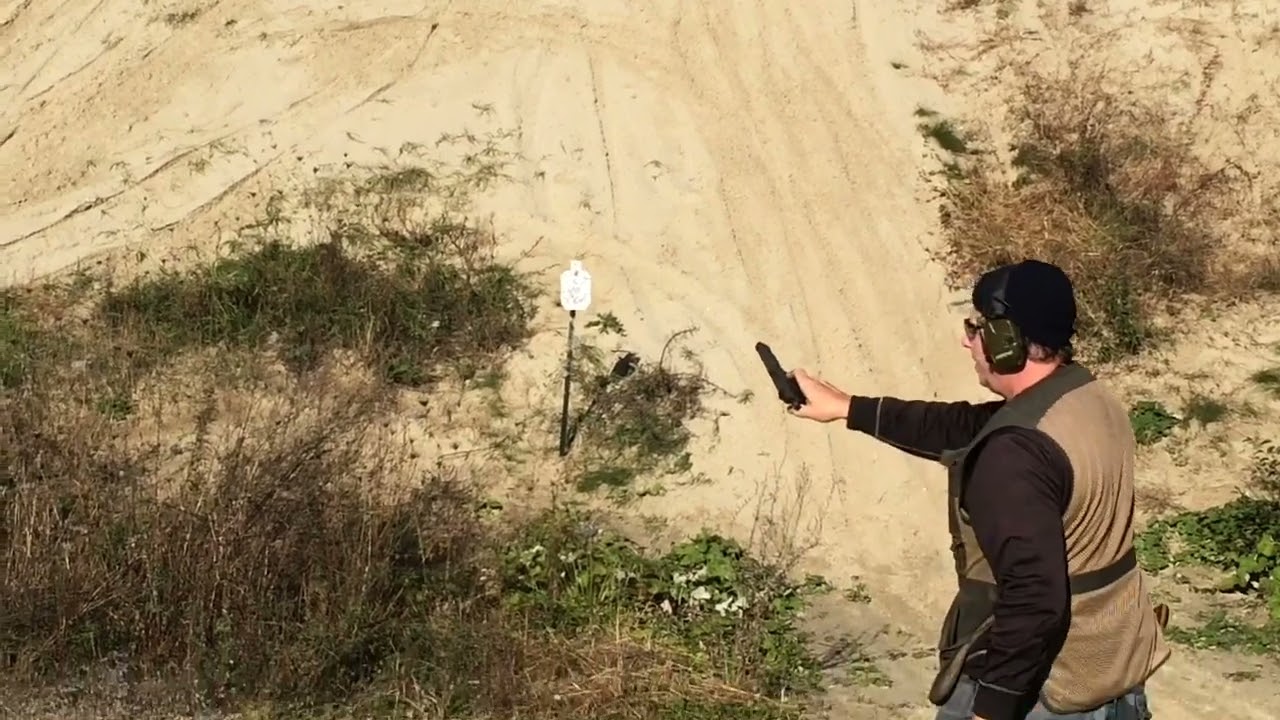 Rapid fire shooting 22lr Semi-Automatic Handguns - YouTube