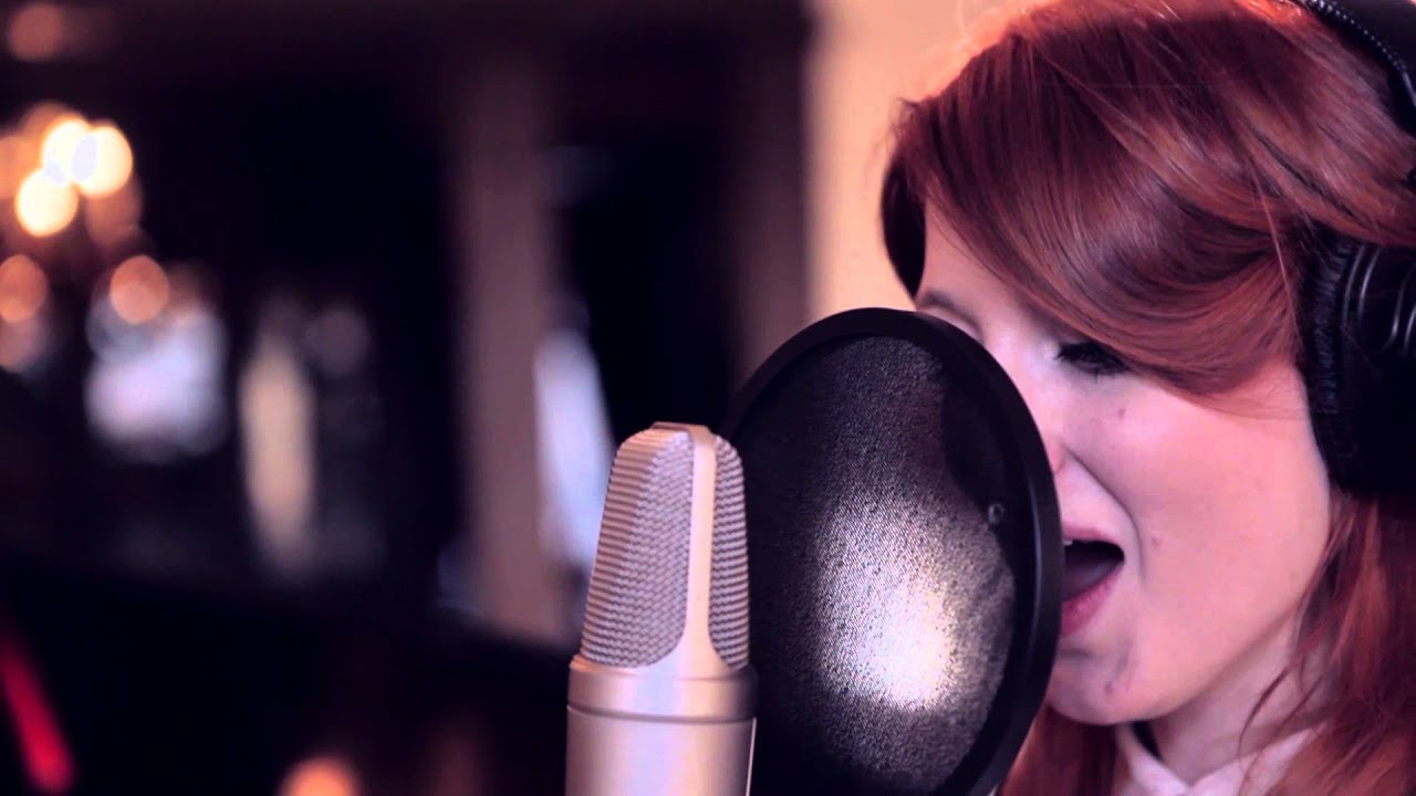 Alida - Some of us - unplugged - YouTube