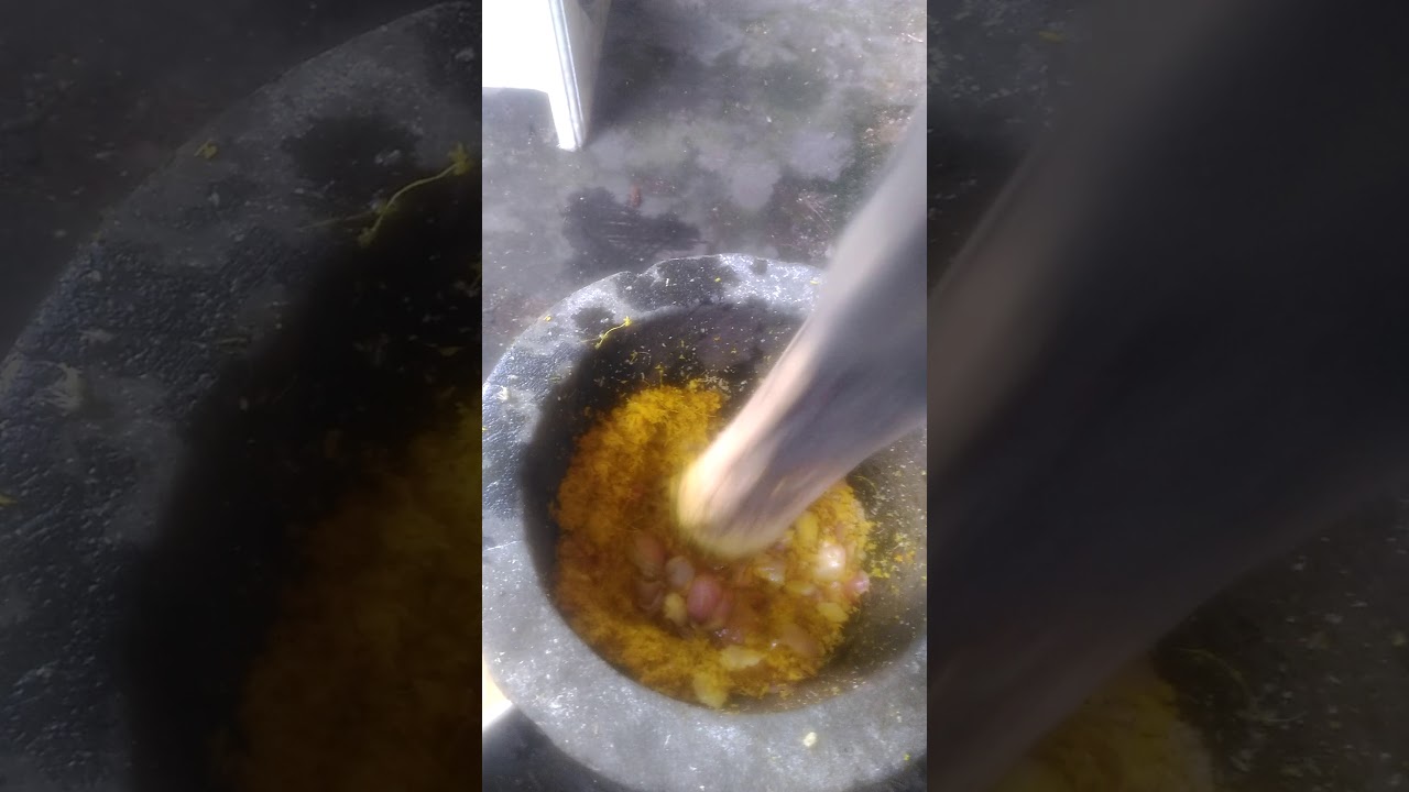 Menumbuk bumbu - YouTube