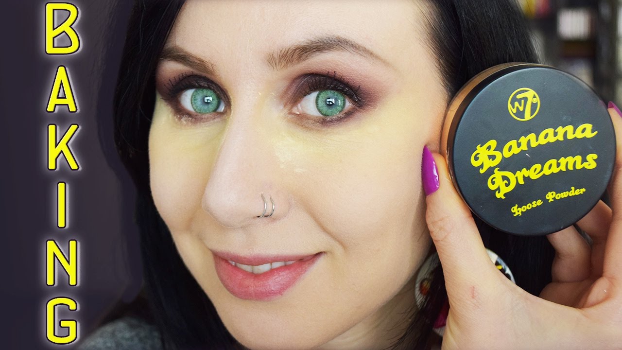 Baking Makeup with Banana dreams Powder W7 - YouTube