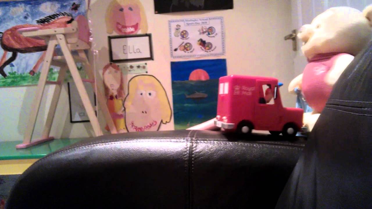 Postman Pat has a Crash - YouTube
