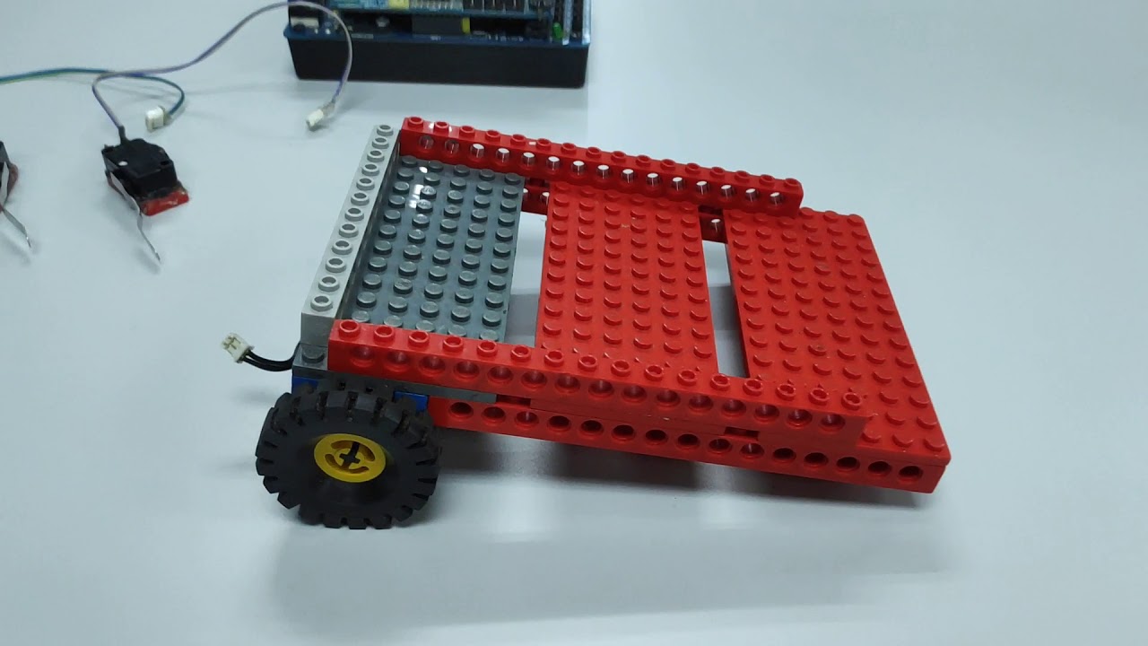 HOW TO Assemble LEGO Robot in 4 minutes v2 - YouTube