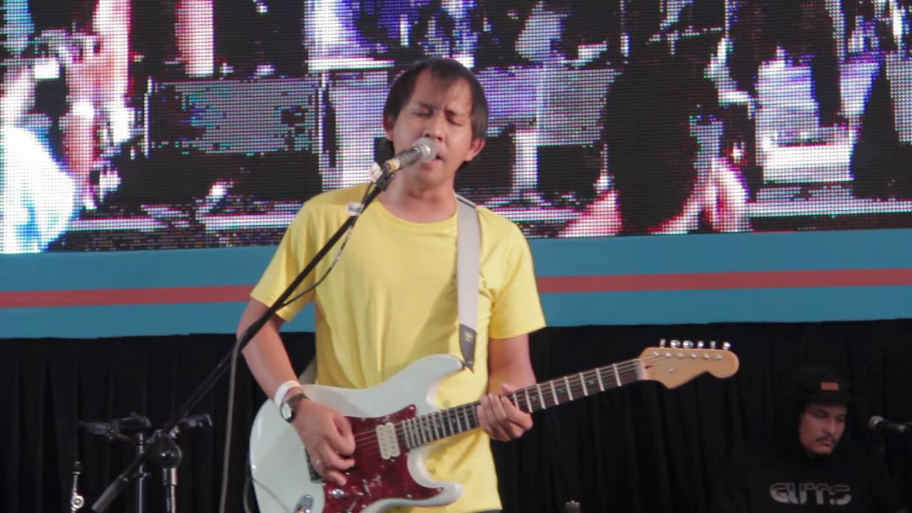 [LIVE] 2016.10.09 Zzuf - Intro Thin Lizzy / No Problem / Bla Bla Bla ...