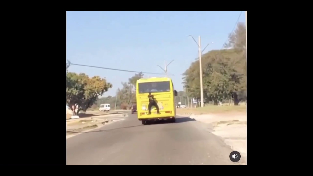 Man hitching a ride on JUTC bus back😱😂😂 - YouTube