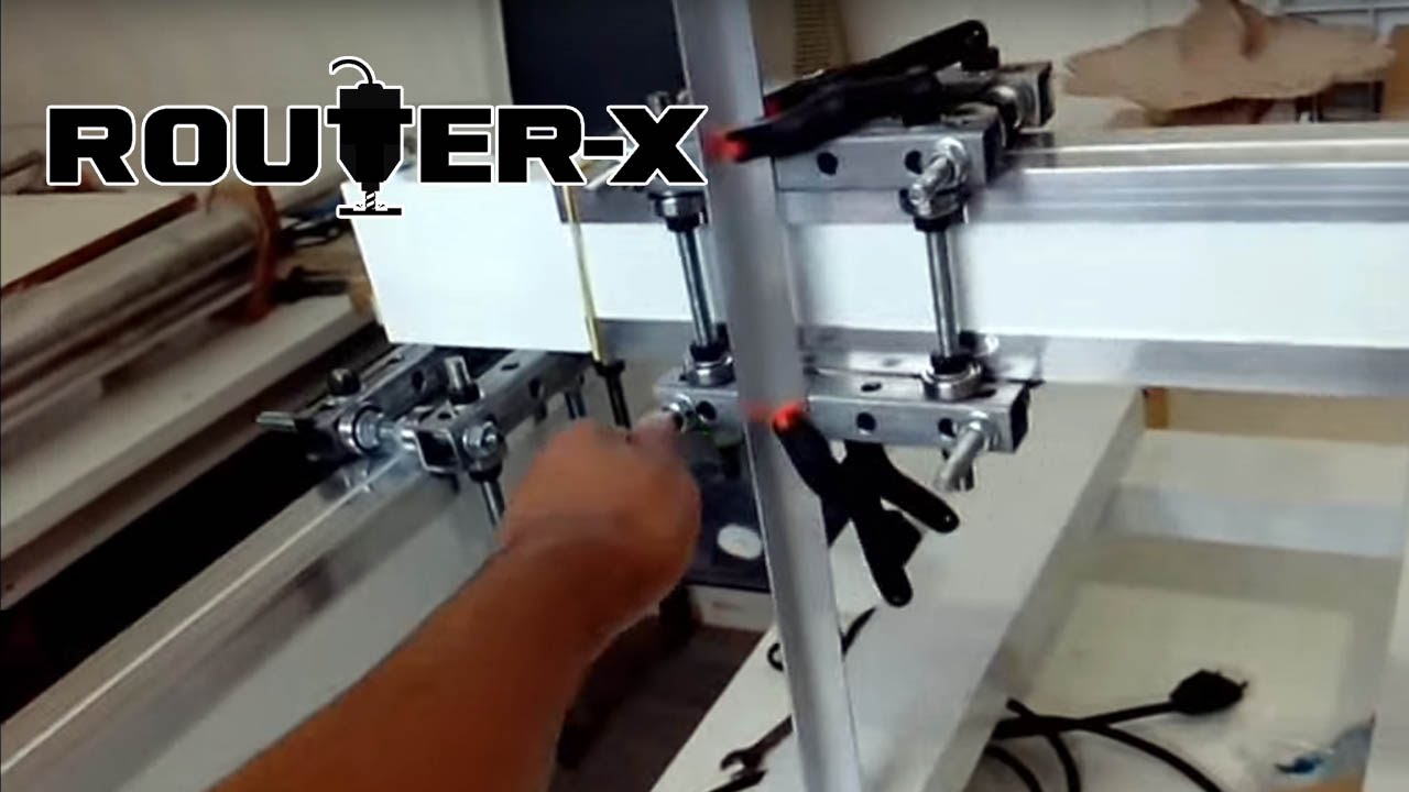 Router X : Parte 1 - Teste das guias lineares ( Test of linear guides ...