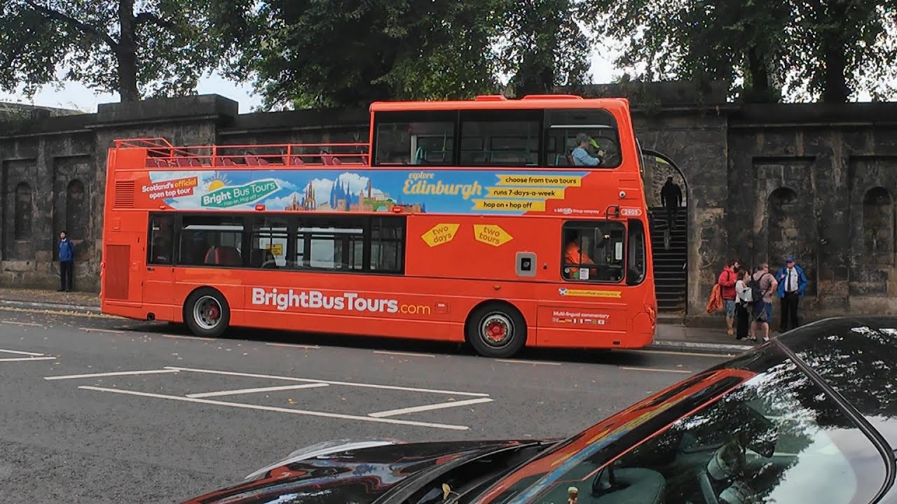 #open top buses in Edinburgh - YouTube