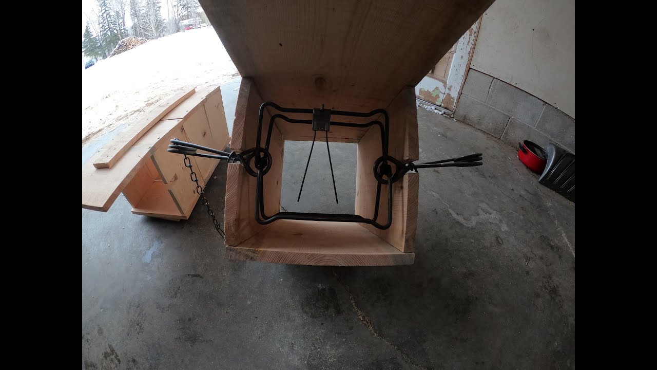 Making 220 conibear boxes with my Chainsaw mill - YouTube