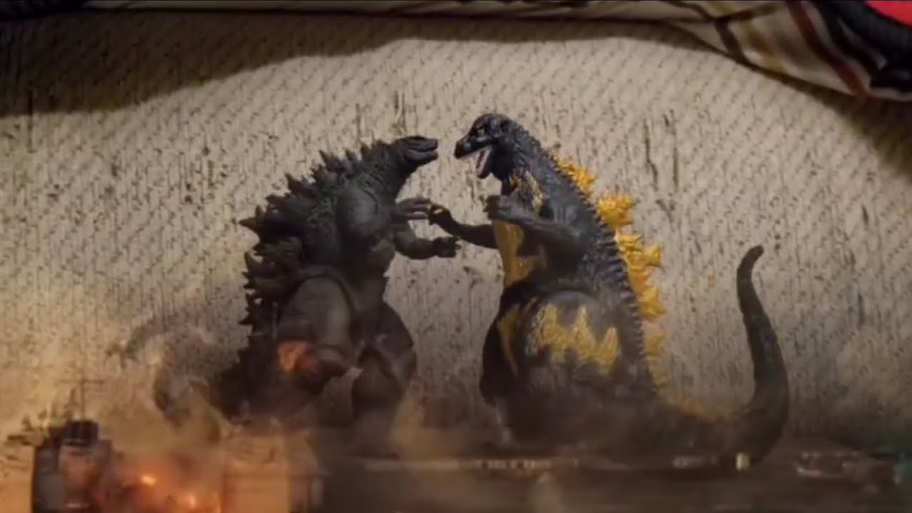 Godzilla vs. Ghost Godzilla Mini Clip - YouTube