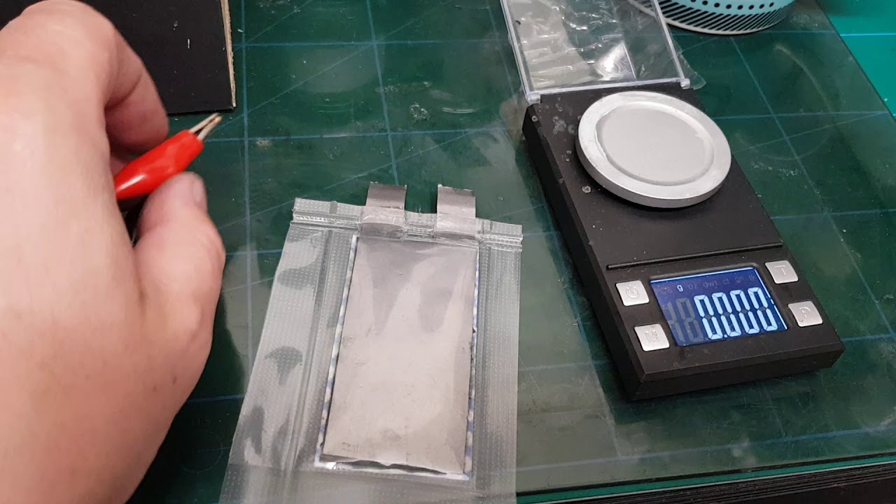 Supercapacitor - "home made" - YouTube