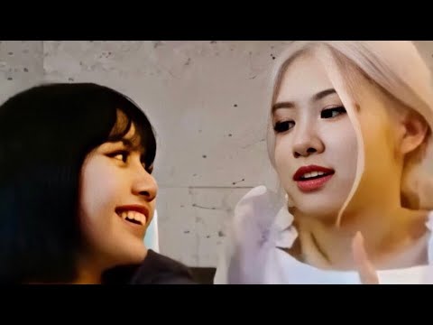 [Chaelisa] Stares and Clingy moments