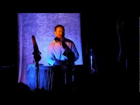 Alfonso Gravina Musik - LUMYTON - Lars Leyendecker Licht - YouTube