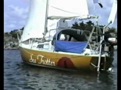 Hallberg-Rassy 24 Sailing - YouTube