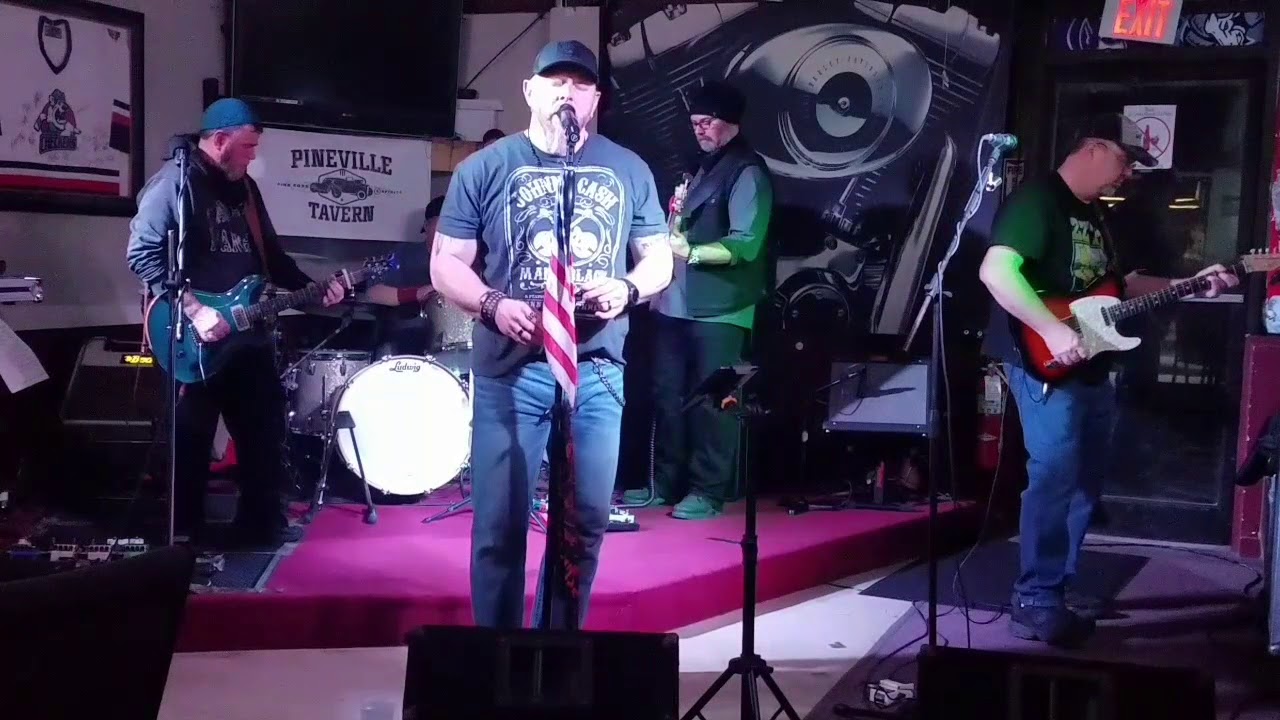 TONIGHT LOOKS GOOD ON YOU; JASON ALDEAN Cover - YouTube