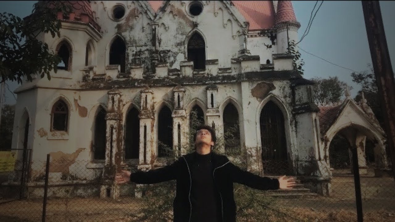 𝗘𝘅𝗽𝗹𝗼𝗿𝗲 😱 𝗔𝗯𝗮𝗻𝗱𝗼𝗻𝗲𝗱 𝗖𝗵𝘂𝗿𝗰𝗵 ⛪ 𝗜𝗻𝗱𝗼𝗿𝗲 | 𝗩𝗶𝗿𝗮𝗷 𝗠𝗮𝗵𝗲𝘀𝗵𝘄𝗮𝗿𝗶 | - YouTube