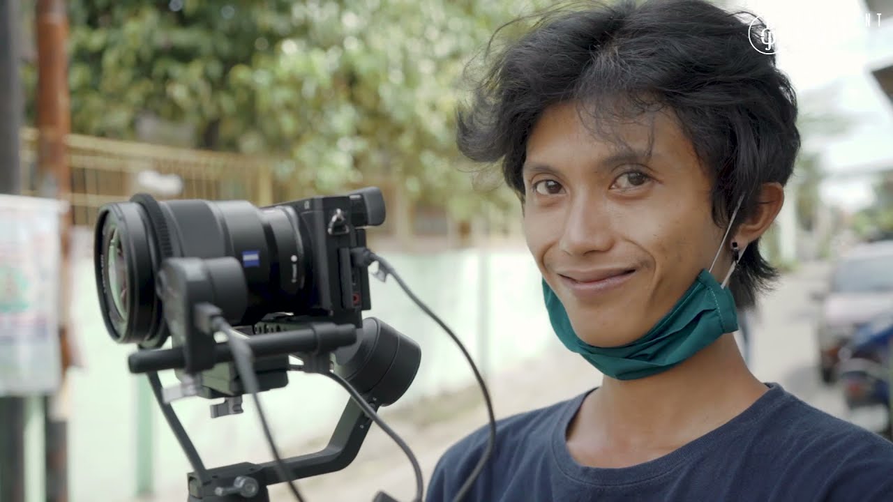 Fajar Merah - Puisi Untuk Adik (Behind The Scene) - YouTube