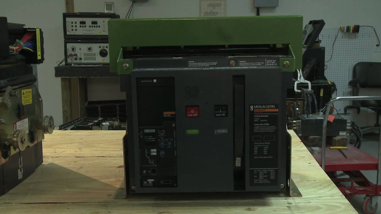 How to identify Square D Insulated Case Circuit Breakers - YouTube