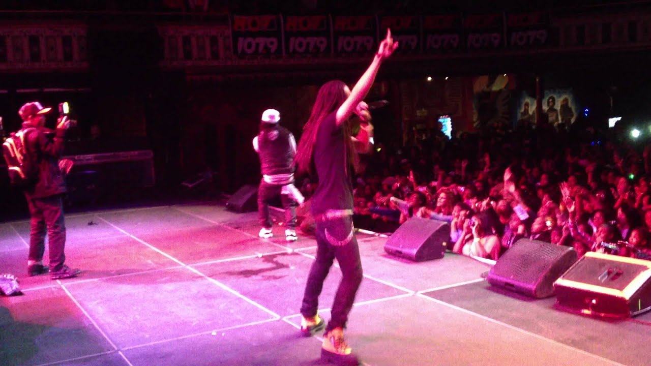 Jacquees & Issa Live at Hot 107.9 Mindless Behavior Concert - YouTube