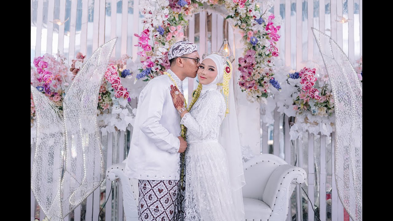 Married Moment , Sepri Dan Tenny Part 1 - YouTube