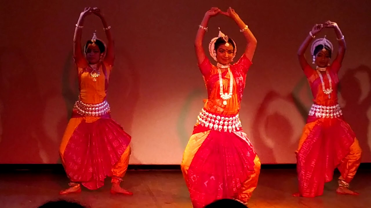 Oddisi Rai Dance(1) - YouTube