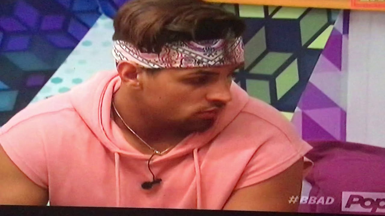 BB20 - JC & Faysal talk game moves - YouTube