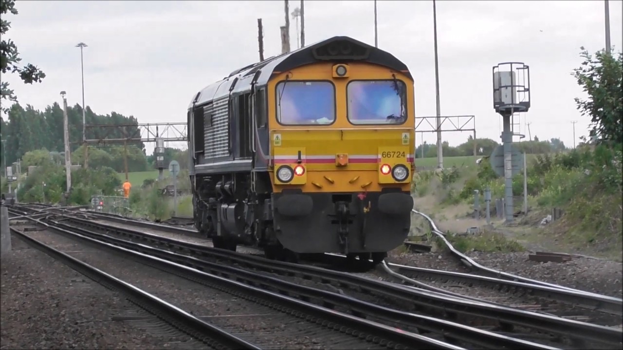 A few freights at Hoo Junction 12 & 13th June 2017 - YouTube