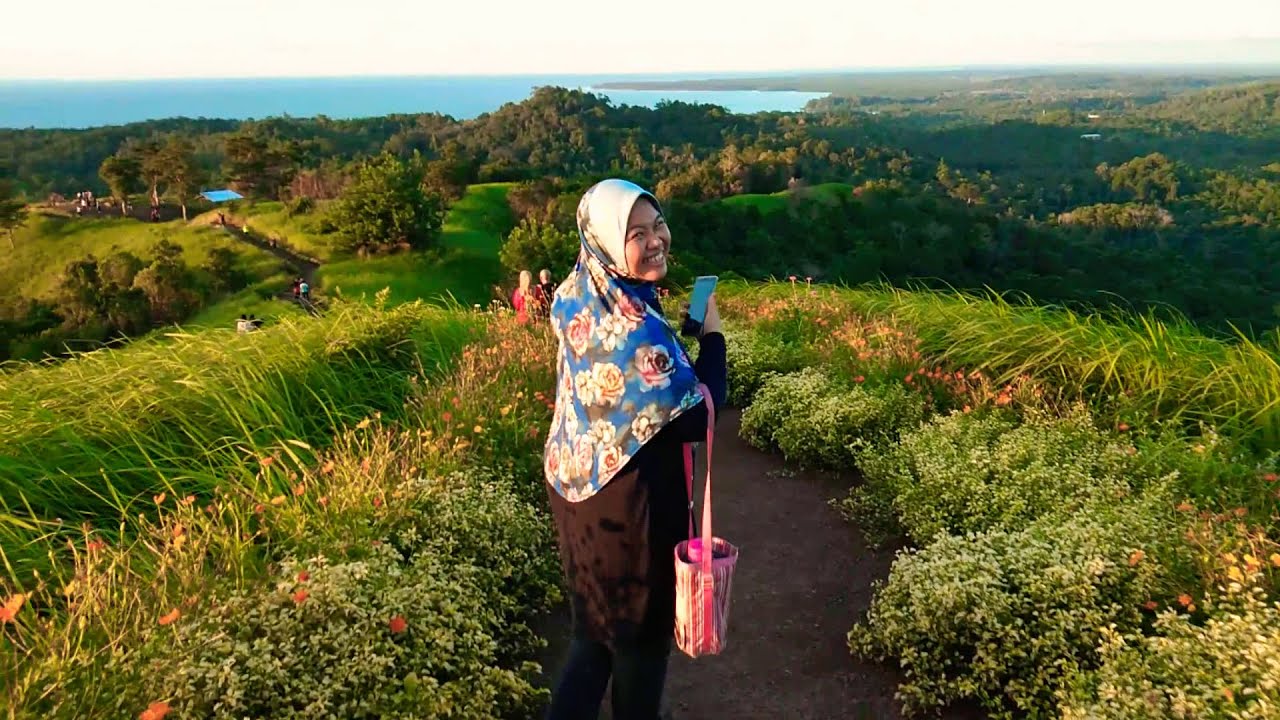 Amazing view of PINIAPAT HILL located in Pitas, Sabah - YouTube