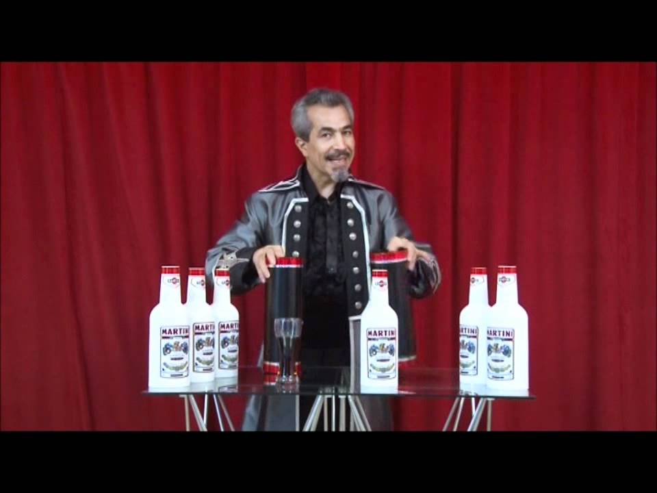 Super Multiplying Martini Bottles (12)-Tora Magic-www.magiccastlemagic.webs.com - YouTube