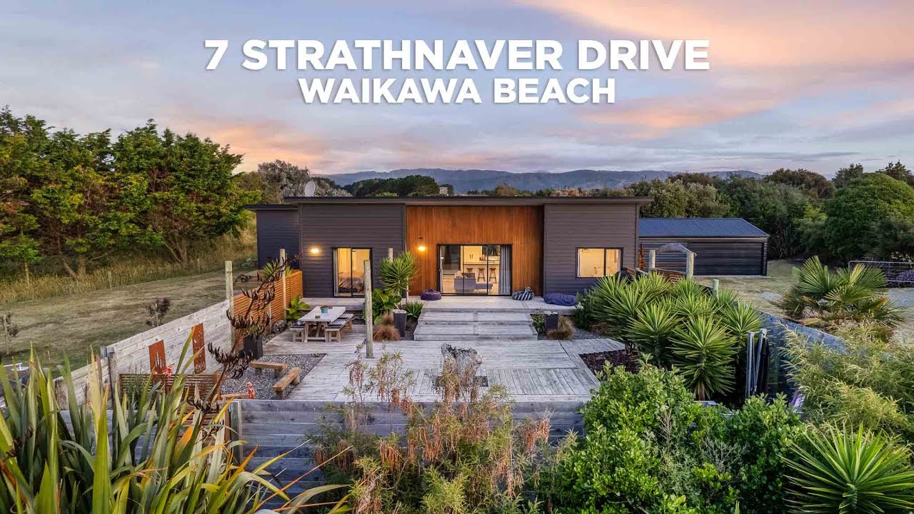 7 Strathnaver Drive, Waikawa Beach - YouTube