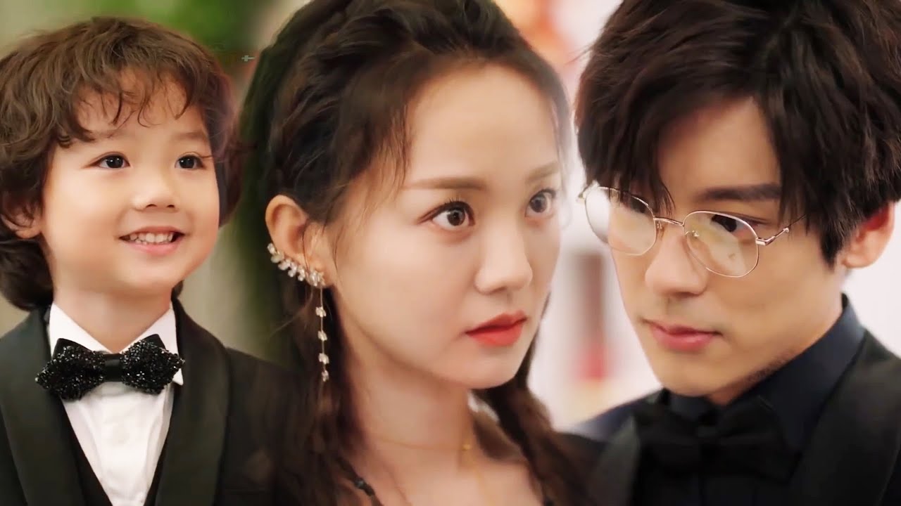🥰🥰 Cinderella Bullied by Ex, CEO Saved Her & Slapped Him, Kissed Then ...