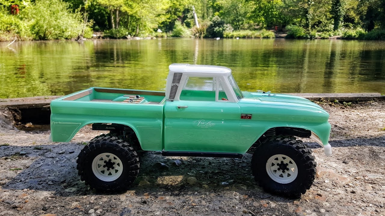 Axial Chevrolet Summer Trailing - YouTube