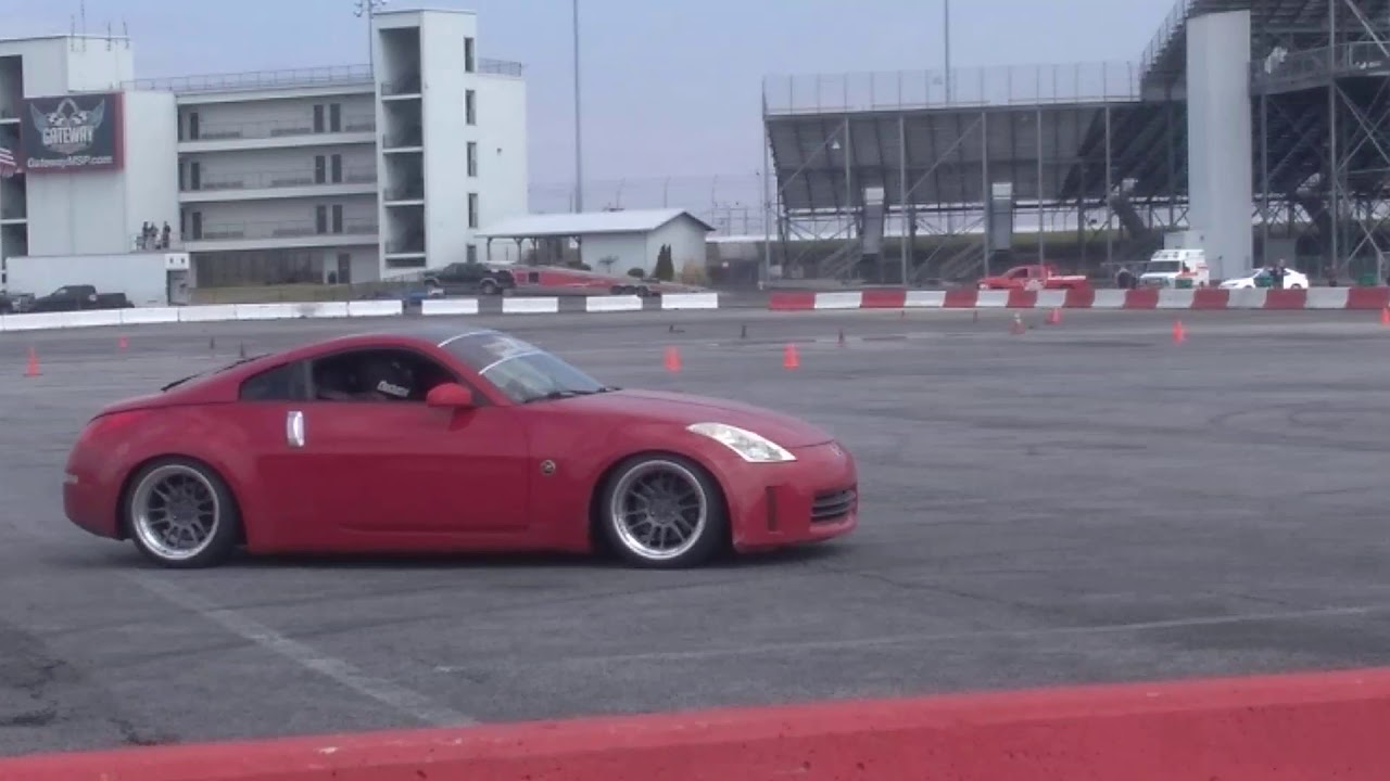 Awesome drifting in real life - YouTube