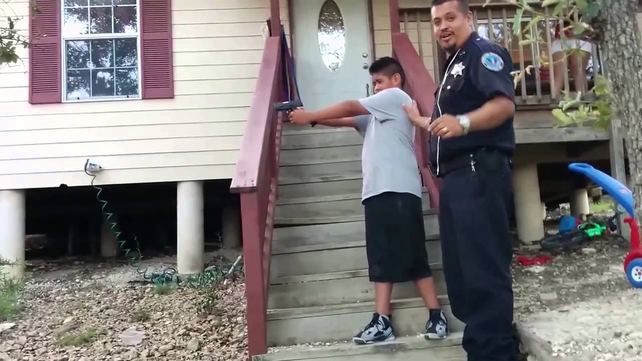 Jayden shooting the Taurus PT 609 - YouTube