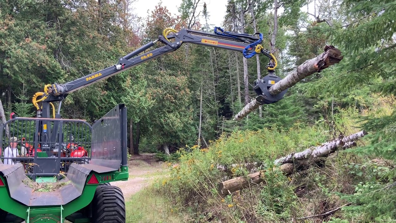 FARMA 7,0-T12 Log Loader - YouTube