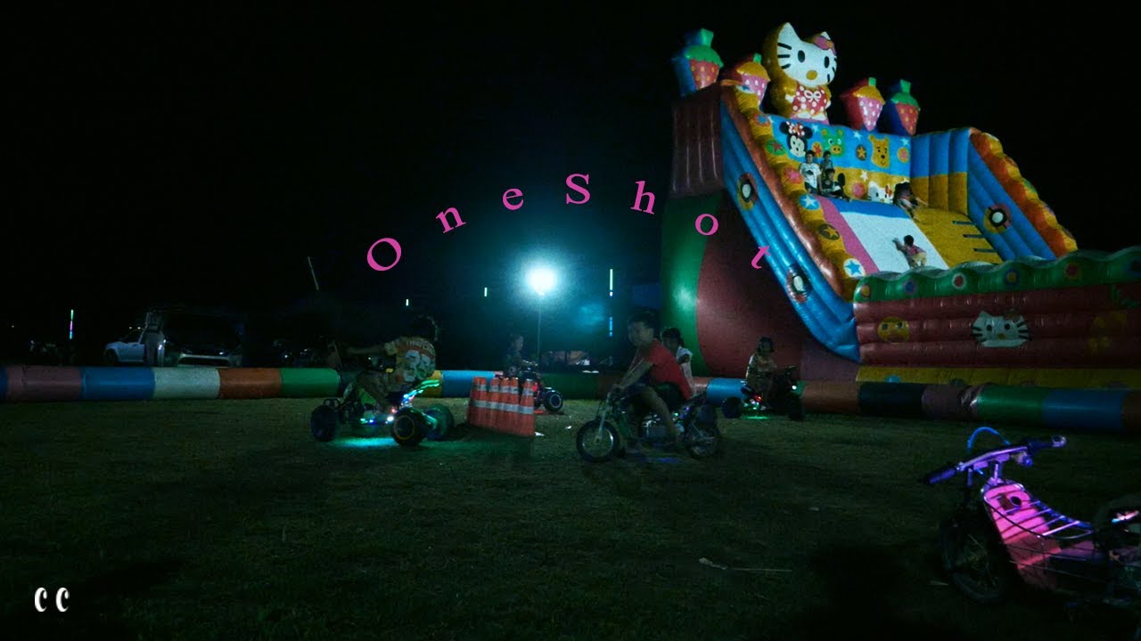 Blue Wave | One Shot | PAPA ET MAMAN - YouTube