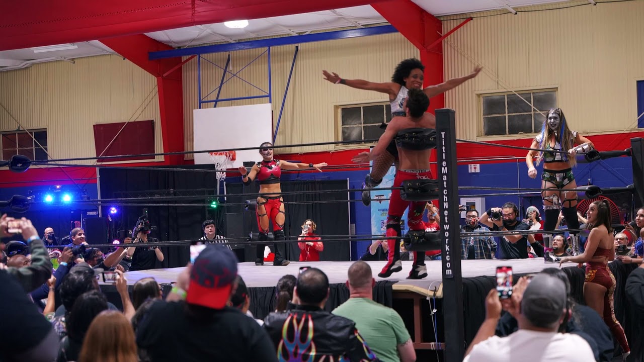 Anakin Rosa Gets Splashed Into Pro Wrestling - YouTube