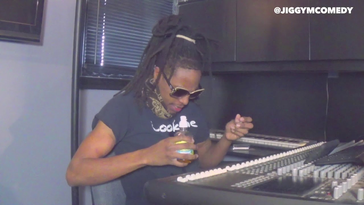 Jiggy M| *COMEDY ALERT* - When you sick in the studio #JiggyMComedy ...