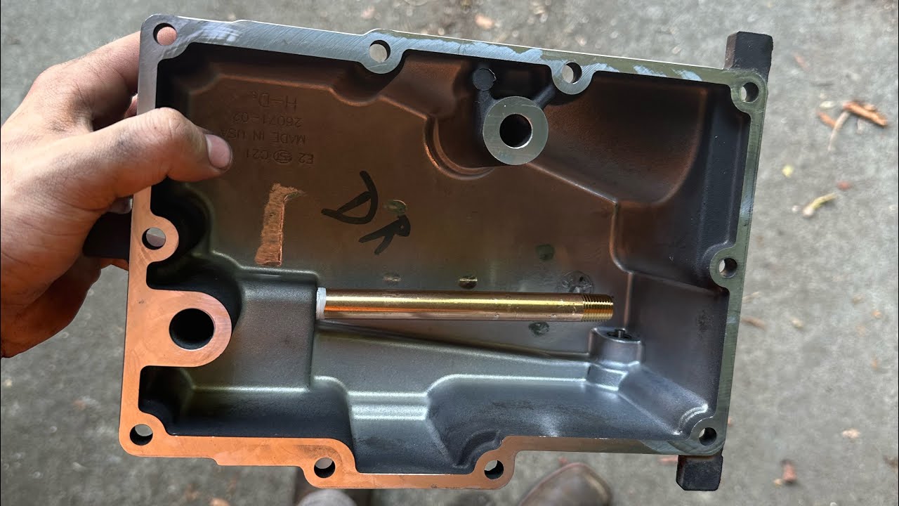 Oil Pan Mod on Harley Davidson Dyna! - YouTube