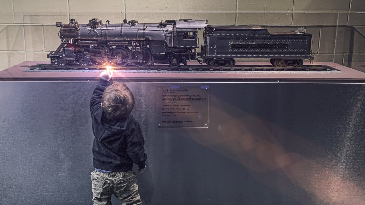 Lionel Legacy Engines - smooth run - YouTube