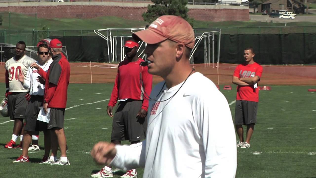 2013 Lobo Football | TE Coach Derek Warehime Mic'd Up - YouTube
