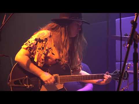 Ashleigh Chevalier Band, Linwood Taylor, Ron Holloway, Crescendo ...