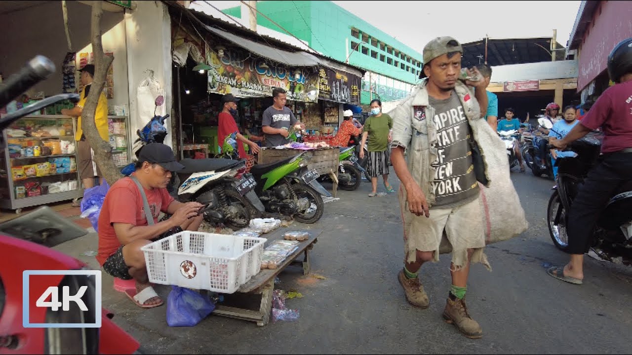 🇮🇩 4K Walk around the Bitingan Kudus Market, Central java Indonesia ...