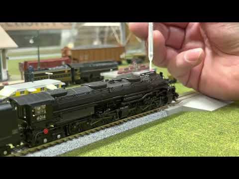 What you did not know about the N Scale Broadway Big Boy with Smoke!
