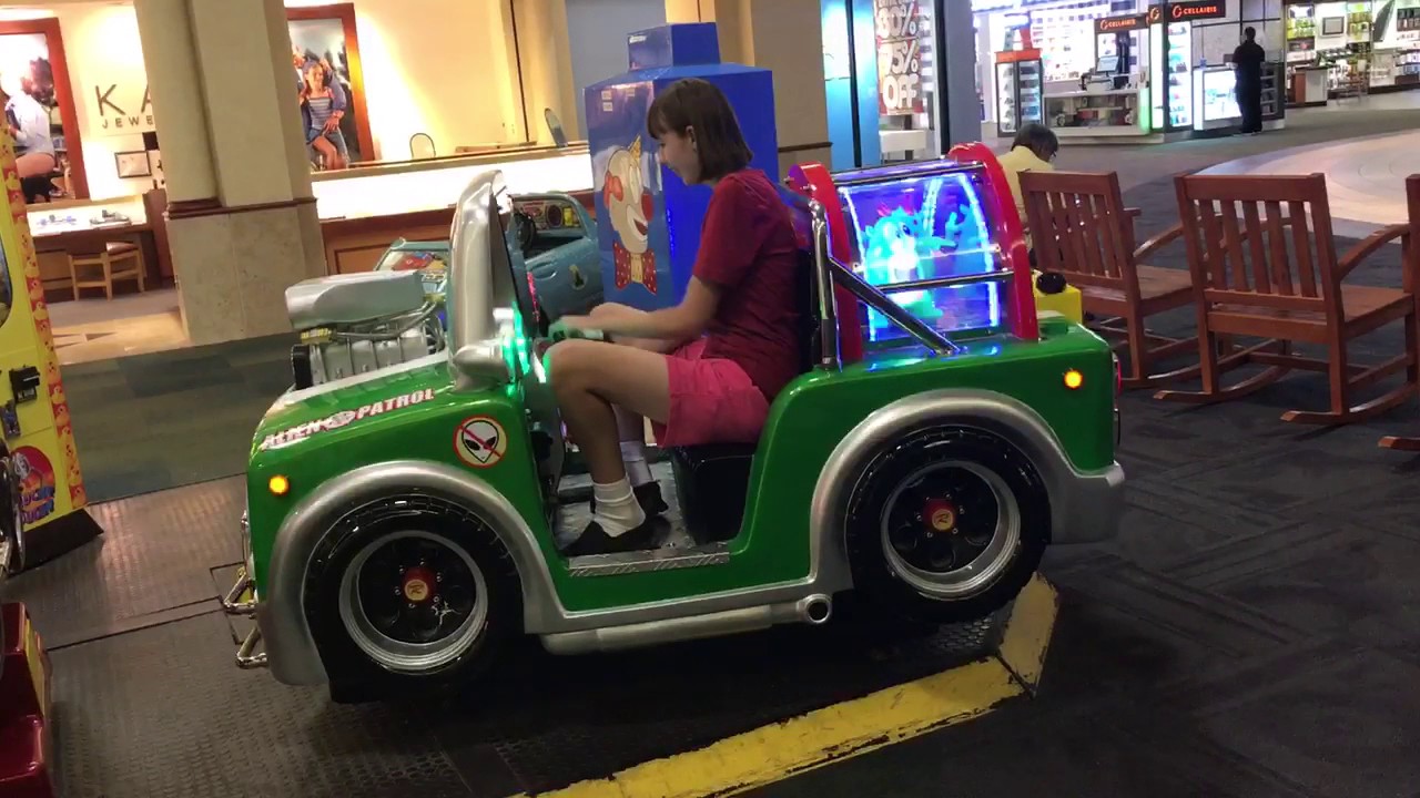 ALIEN PATROL RIDE AT THE GADSDEN MALL 2017 - YouTube
