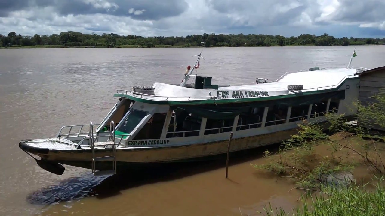 Expresso Ana Carolina | Lancha que trafega no Rio Amazonas - YouTube